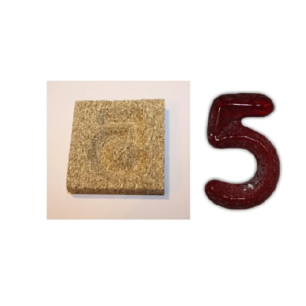 Vermikulitova forma Cislo 5, na formu je potřeba cca 16g frity, rozmery ...